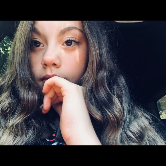 Adalin's Closet (@adalin_w) | Poshmark